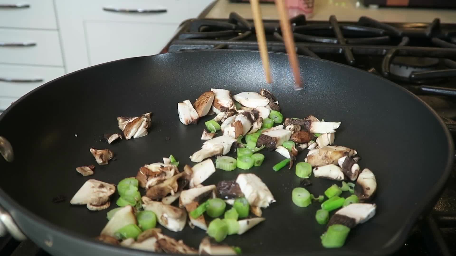 Beginners Guide to Cooking Eggs Every Way