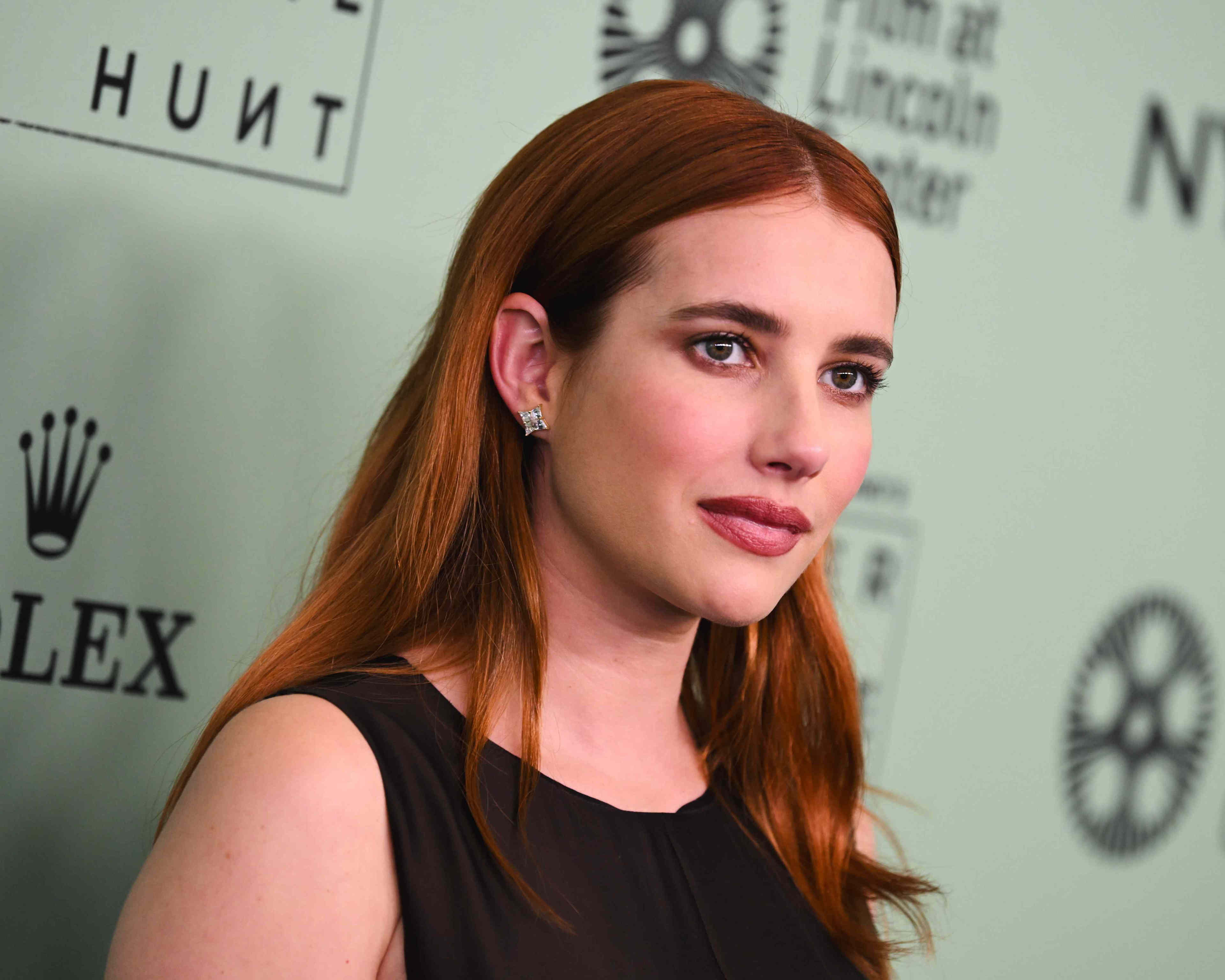 Emma Roberts ditches her red hair for the first time in a year ...