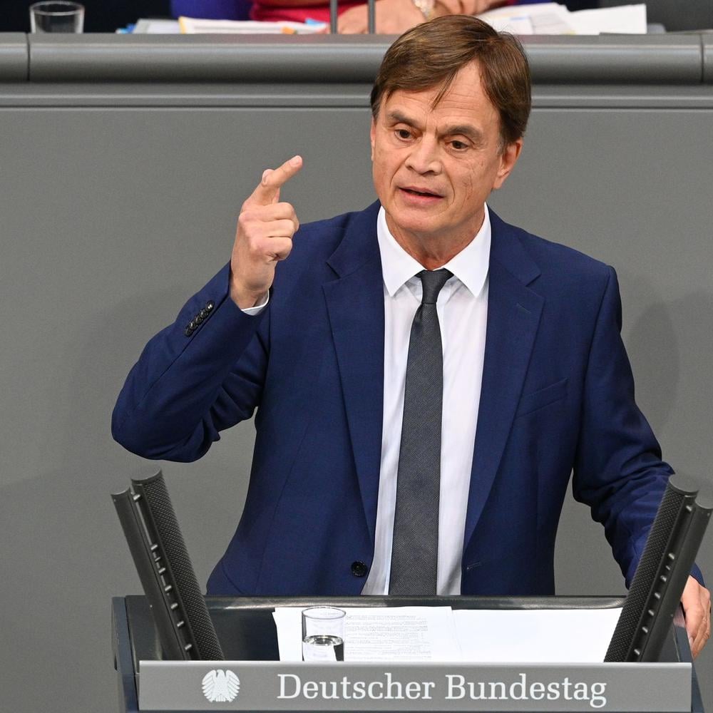 Autobrand bei AfD-Politiker Baumann: Ermittler gehen von politischer ...