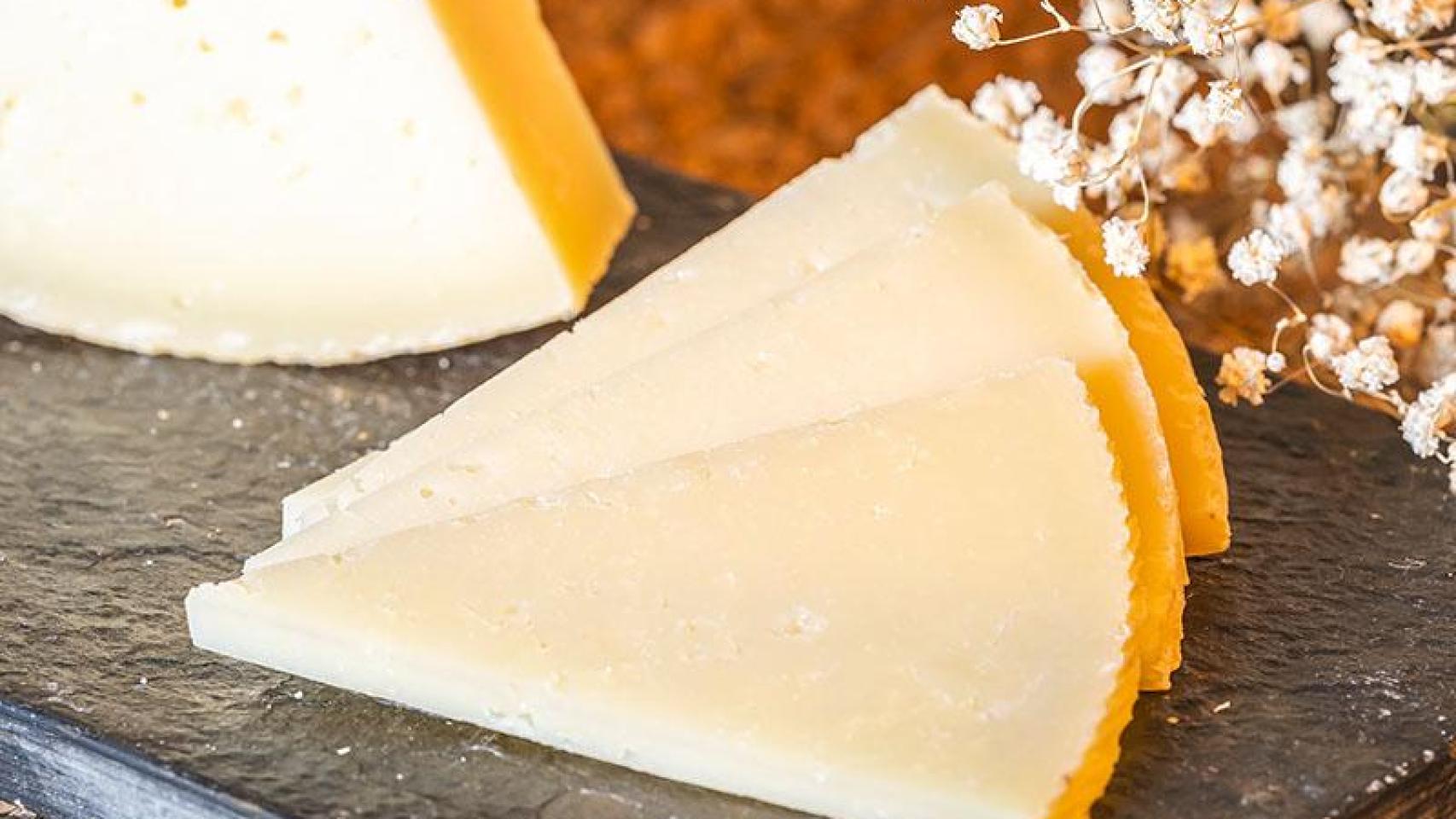 El mejor queso de oveja curado de Europa se elabora en este pueblo de ...