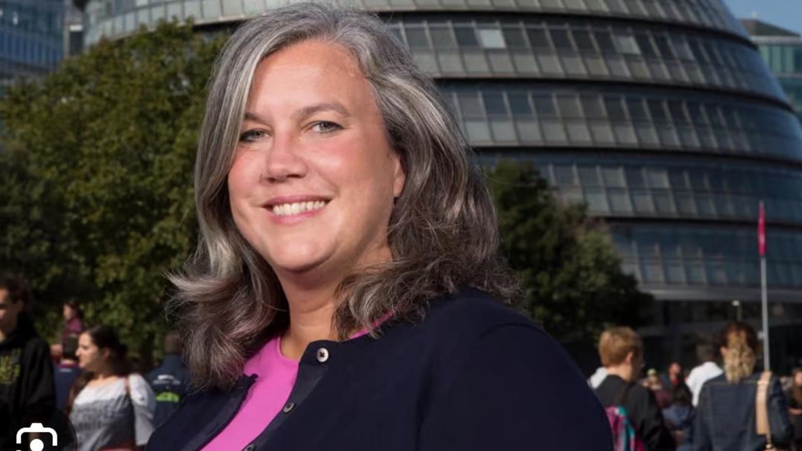 Heidi Alexander Says 'Hero' Train Worker Is Stable After Risking Life ...