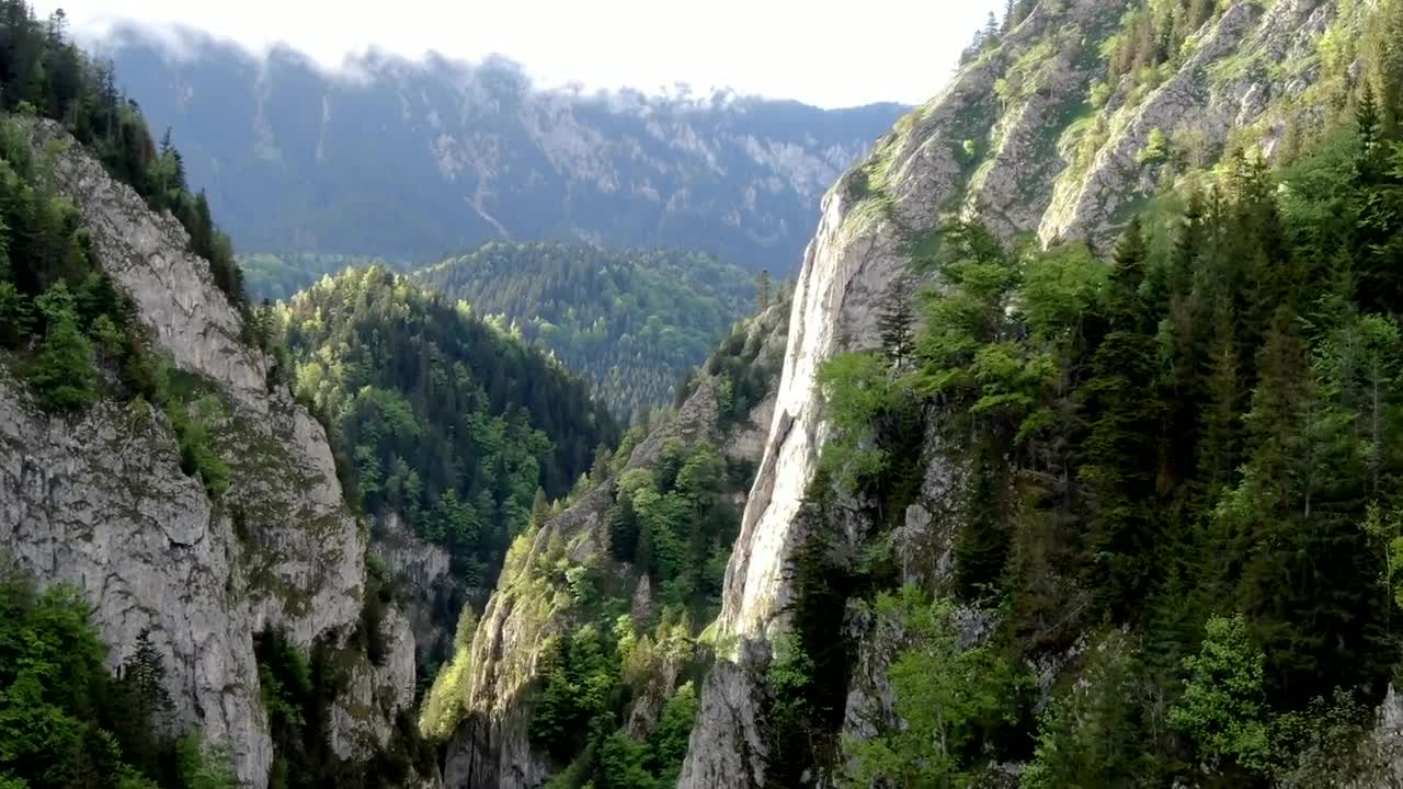 Flight Over Romania: Nature and History United...