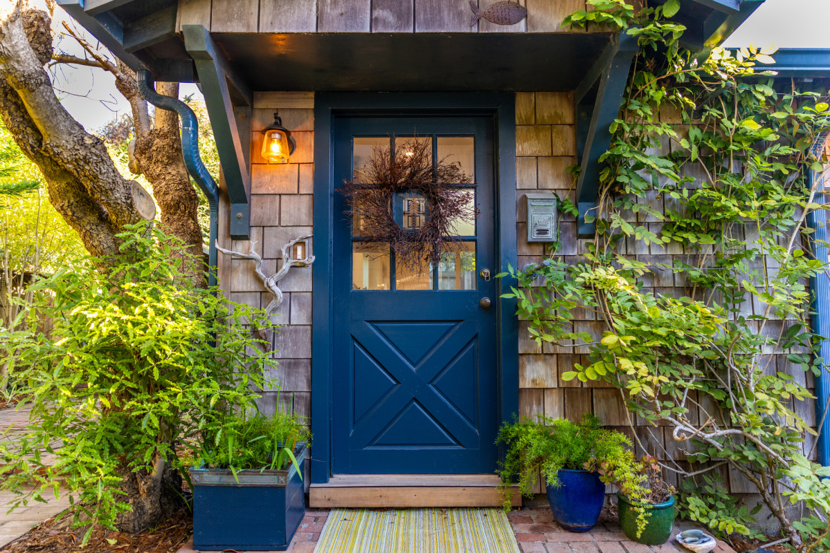 13 Front Door Color Ideas You'll Want to Try