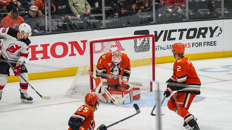 Ducks' Lukas Dostal Leads NHL Stars of the Week