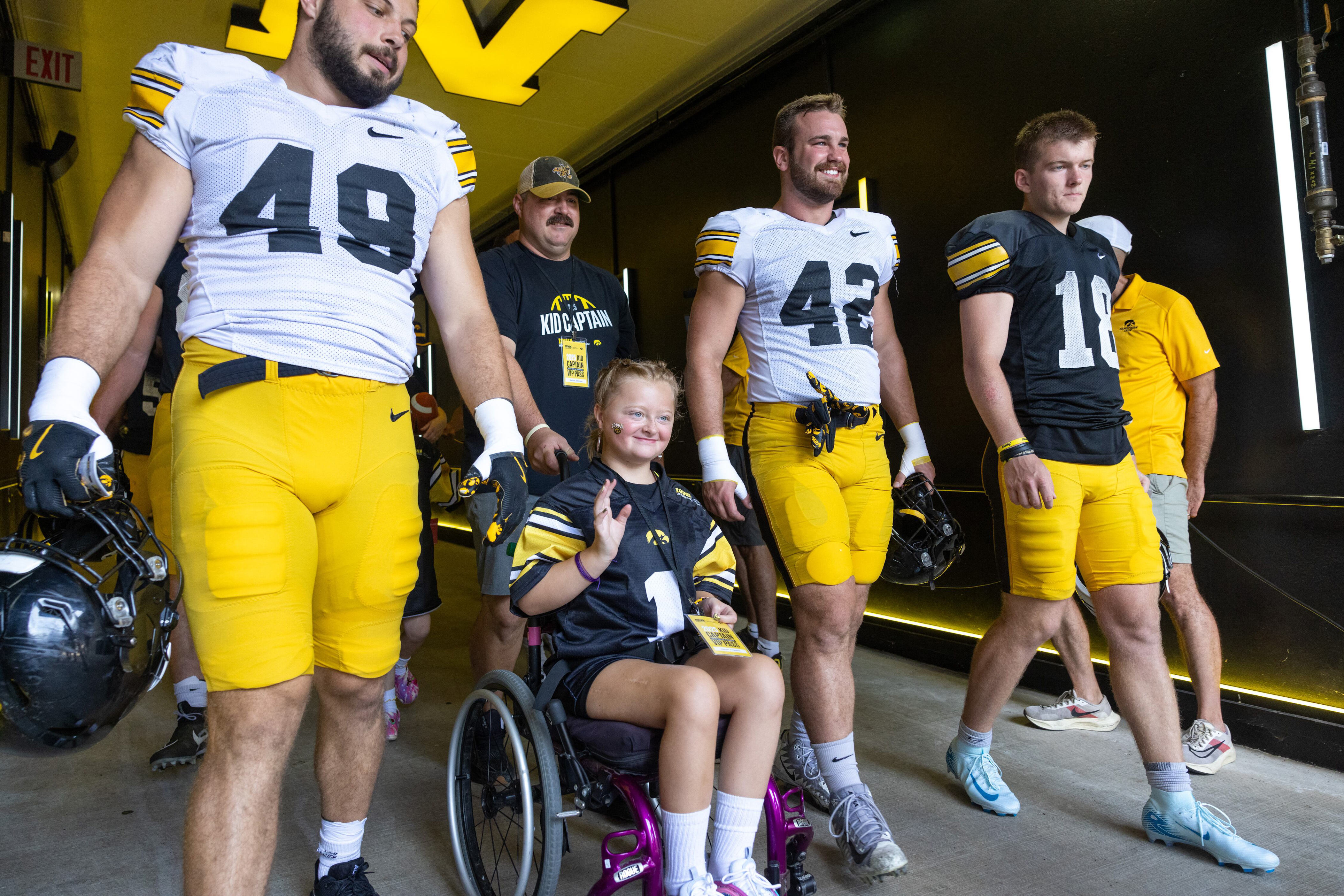 Wapello 10-year-old to be Kid Captain for Hawkeyes matchup against ...