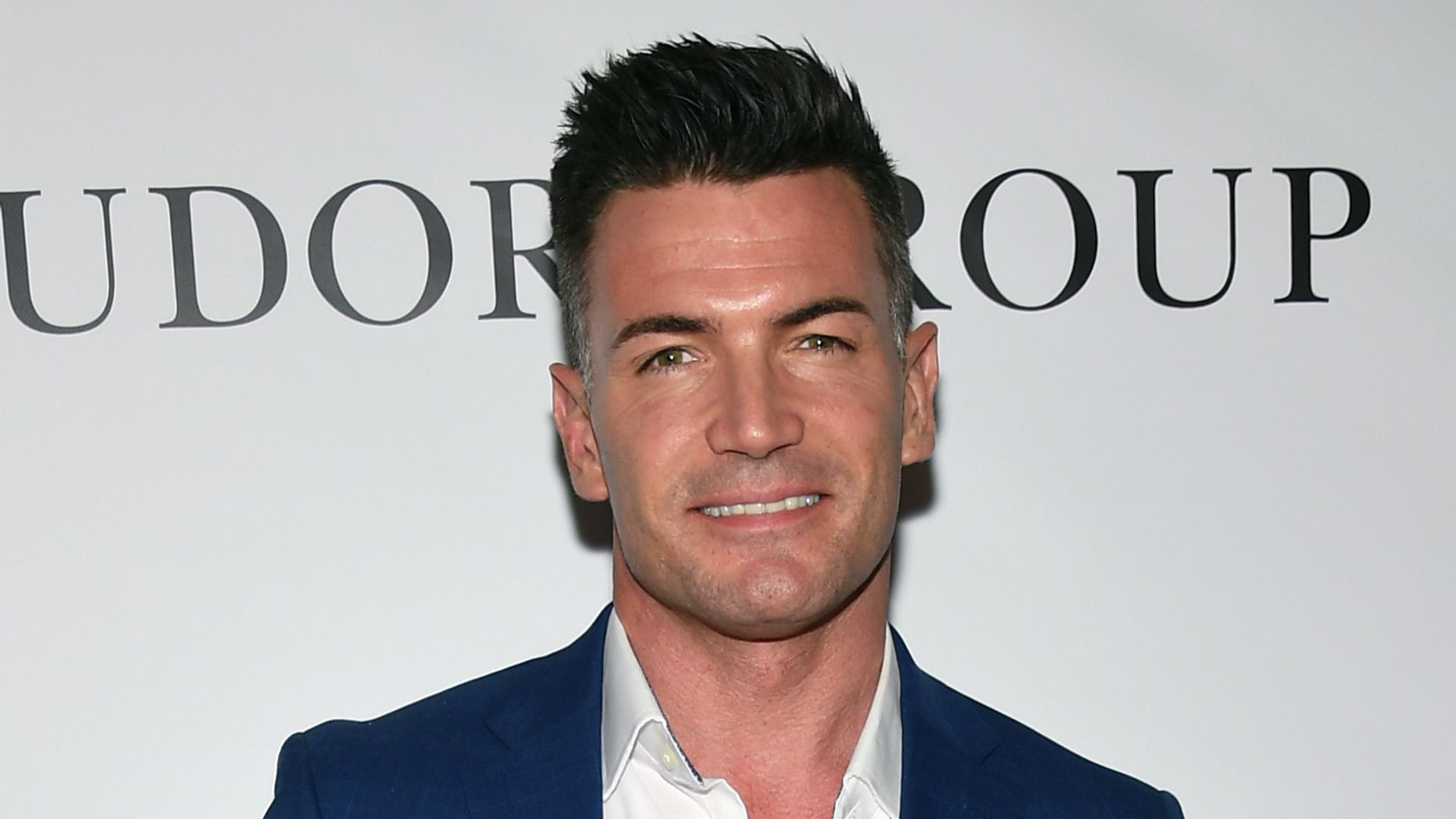 Poldark's Aidan Turner vs All My Children's Aiden Turner as the latter ...