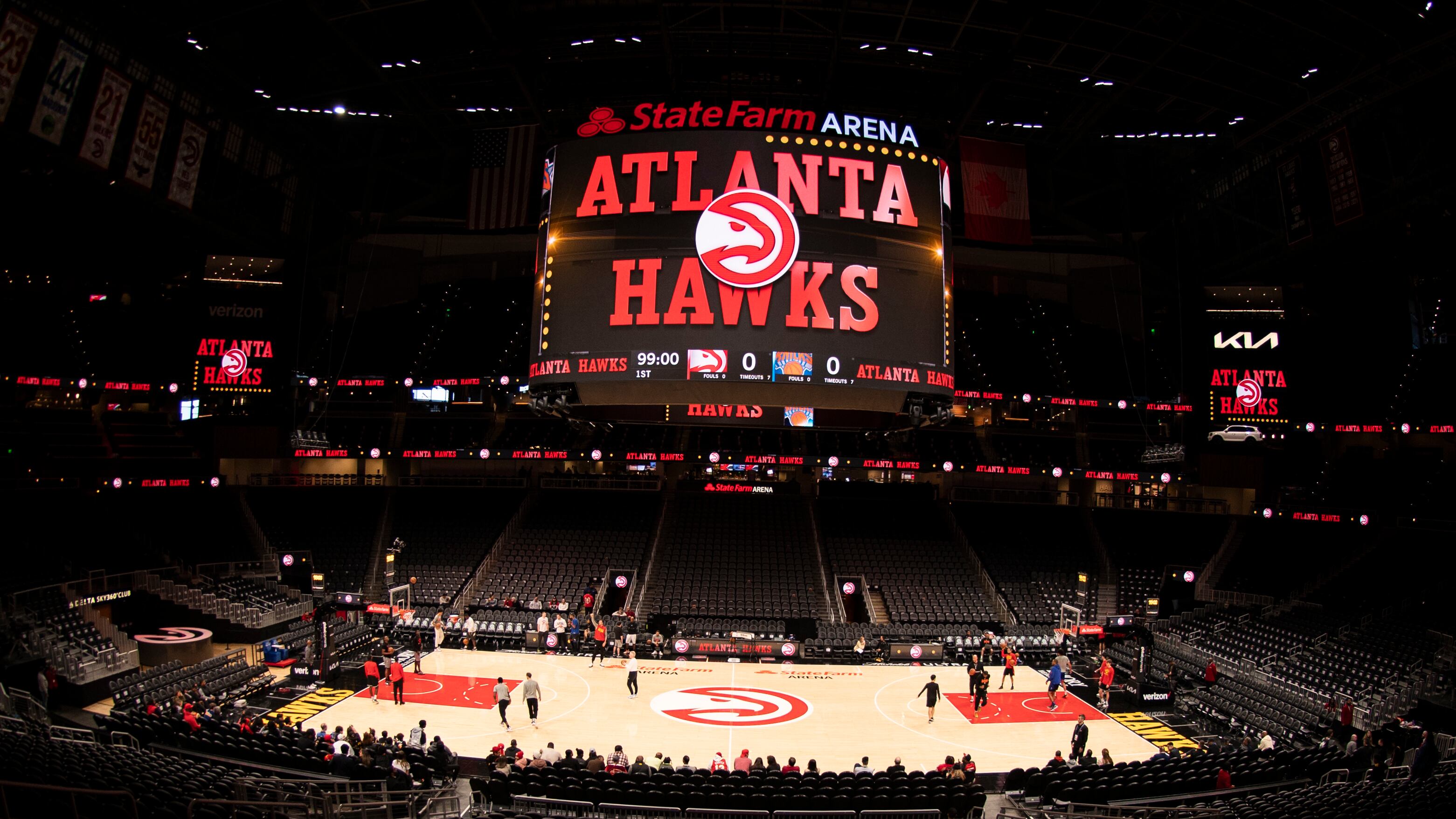 Former Atlanta Hawks executive pleads guilty to wire fraud