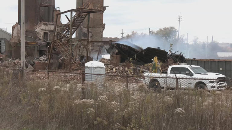 A look into the history of a local Jeep factory reduced to rubble after ...