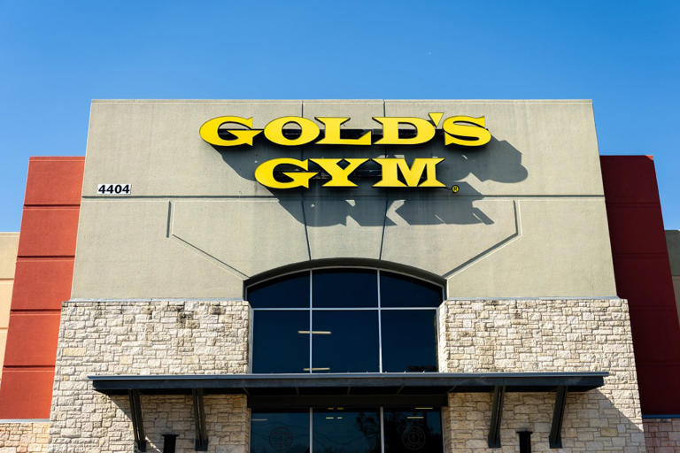 LA singer says her Gold’s Gym membership was revoked after heated ...