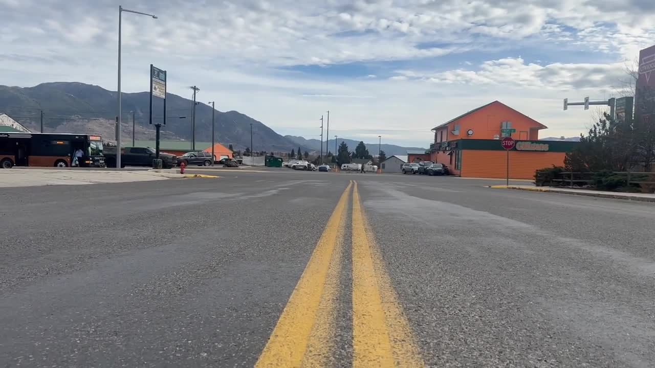 Man stabbed after bear spray attack in Butte