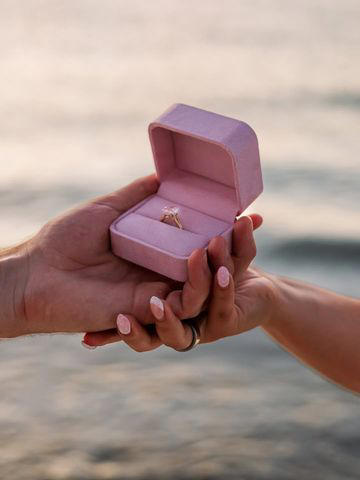 Influencer Spencer Barbosa Engaged to Boyfriend Connor — After They ...