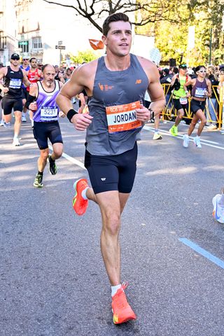 “Wicked” Star Jordan Litz Runs New York City Marathon, Then Performs in ...