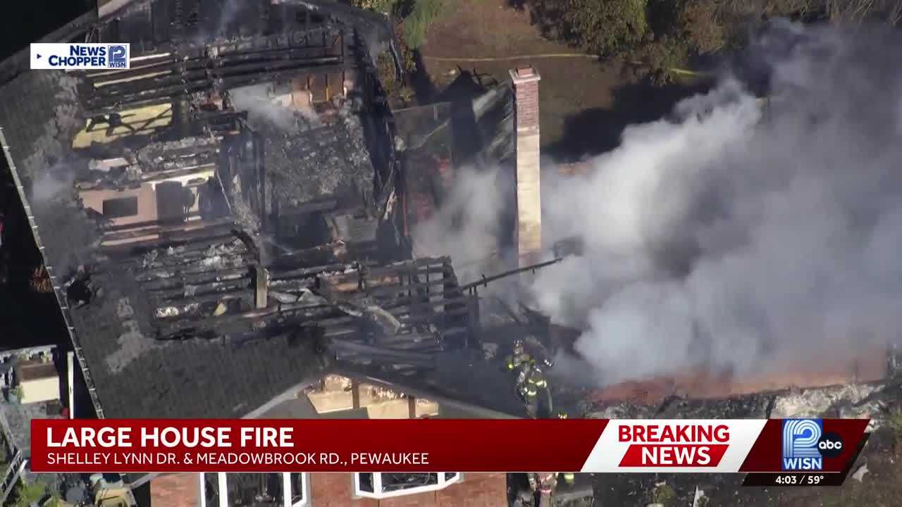 Fire consumes Pewaukee house