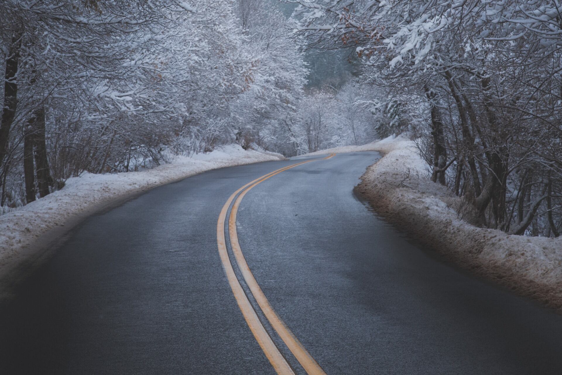 Michigan State Police share winter driving tips as snow season approaches