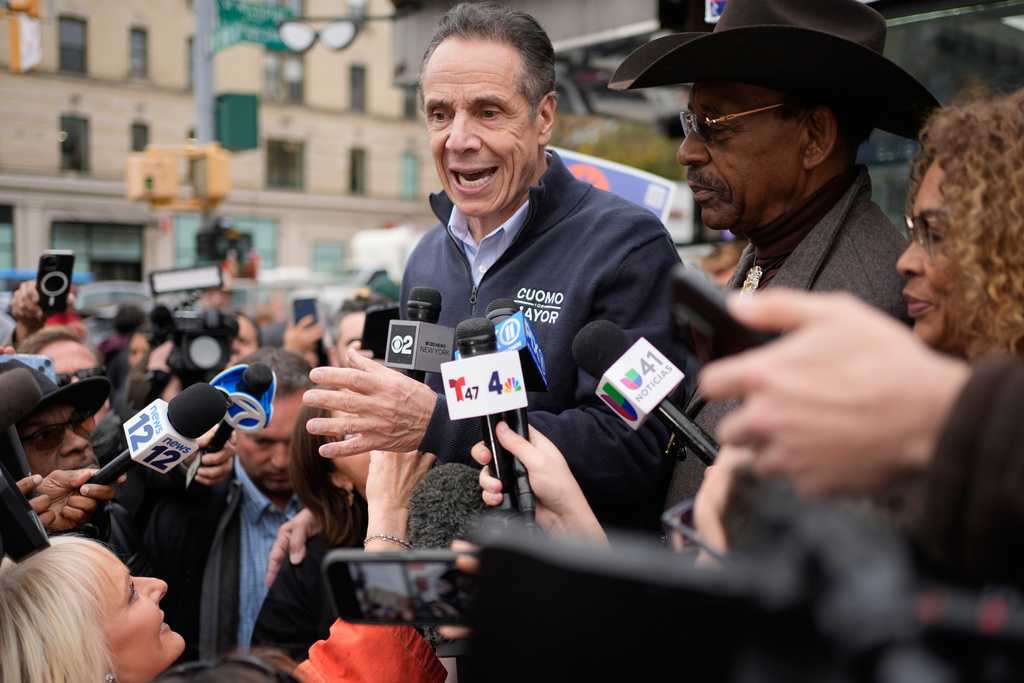 Trump endorses Andrew Cuomo for NYC mayor; candidates make final push