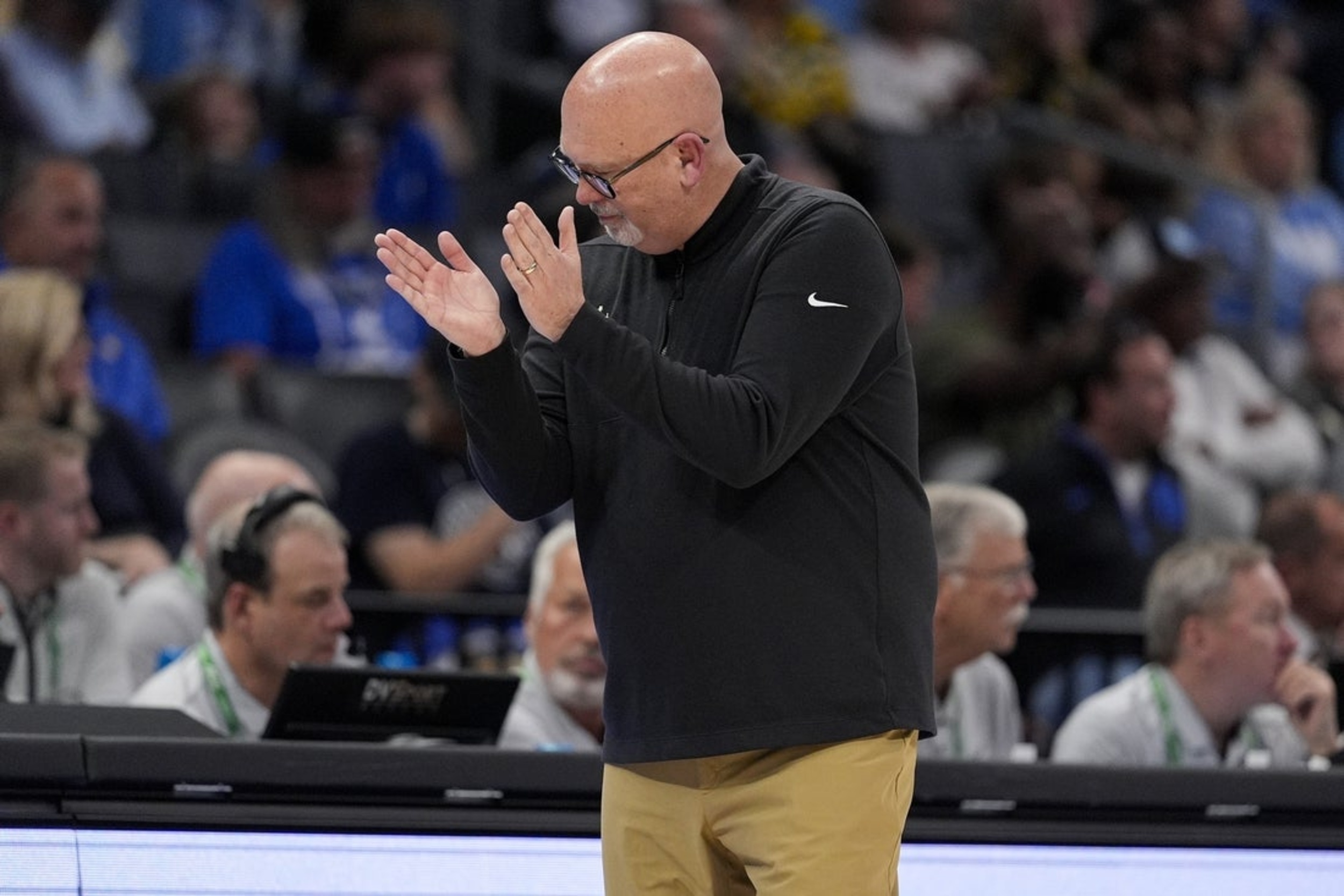 Wake Forest bounces back to crush UMass Lowell 109-75