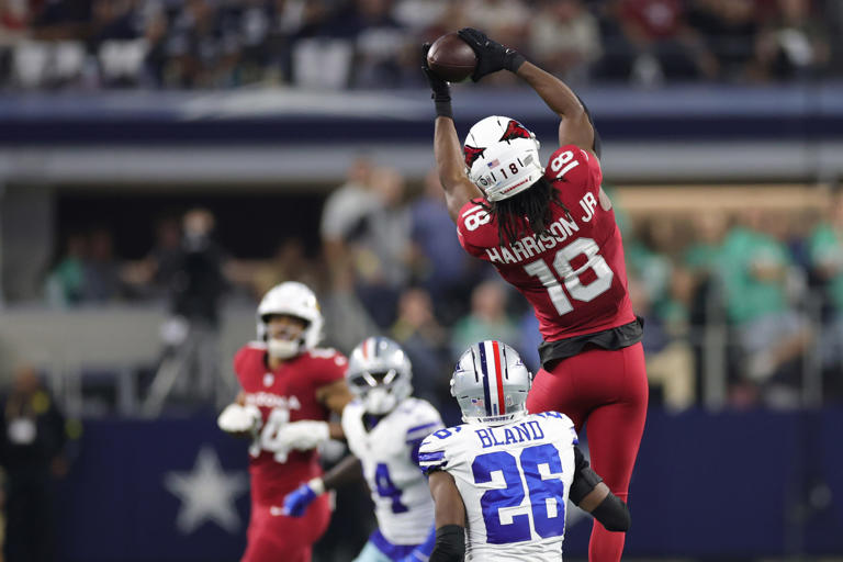 How Arizona Cardinals players have reacted to QB change. 'All starts ...