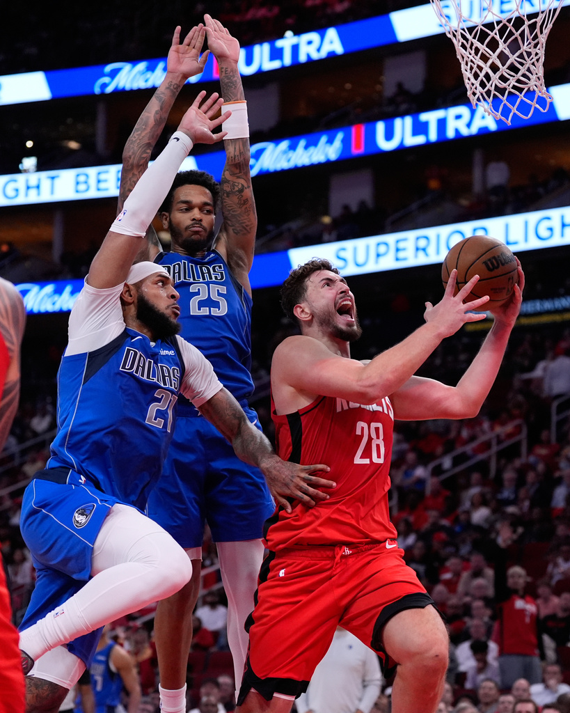 Thompson anota 27 puntos y lidera a los Rockets a su cuarta victoria seguida, 110-102 ante Mavericks