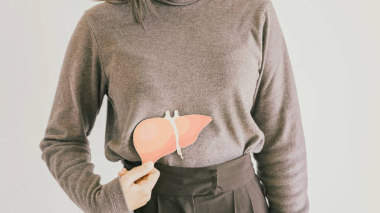 Silent liver damage: Do herbal drinks really detox your liver? Experts ...