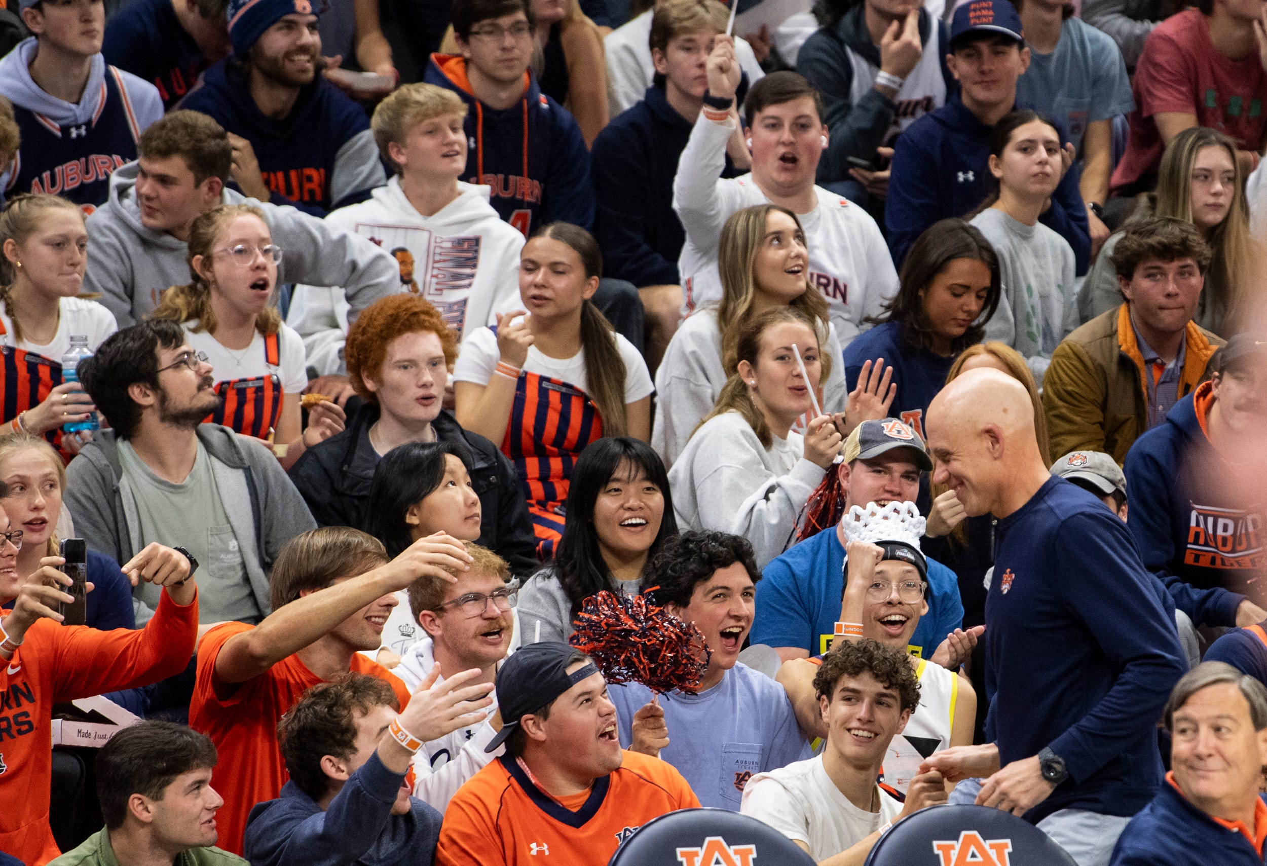 Auburn football coaching search: Kenny Dillingham reportedly sticking ...