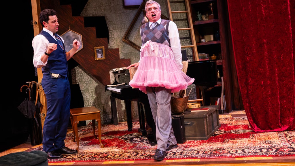 How 2 actors play over 10 characters in new murder mystery play in Stoneham
