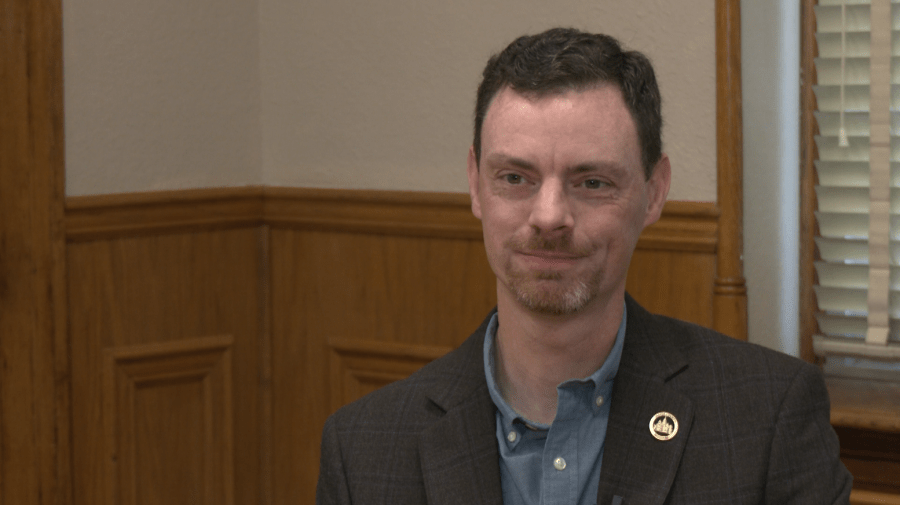 Jimmy Morris sworn in as Eastern District commissioner