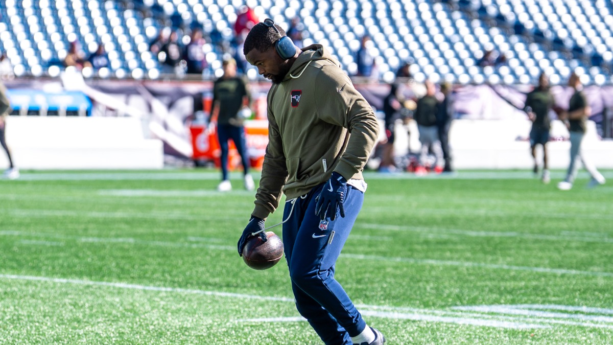 Does Boutte's injury alter deadline plans at WR? Vrabel's comment is ...