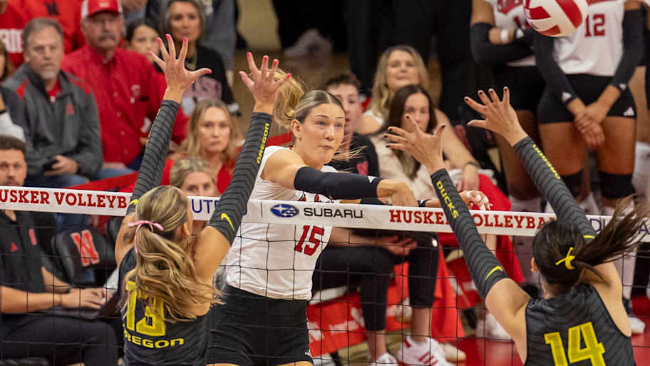 Nebraska Volleyball Returns as Unanimous No. 1 Team in Latest AVCA Rankings