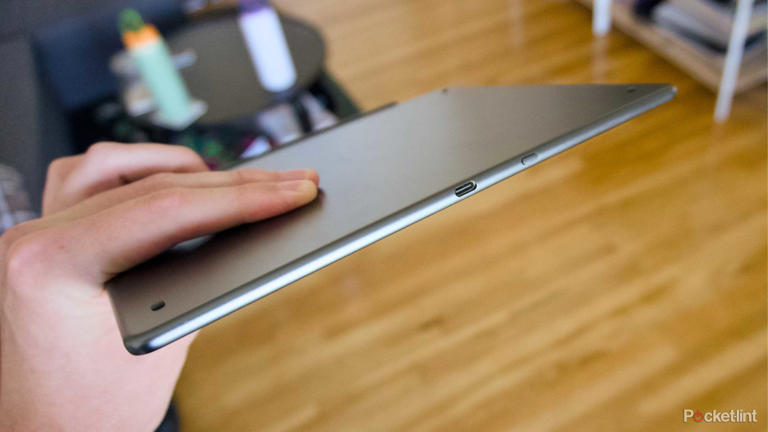 There's only one good reason to upgrade an old Kindle and it's not ...