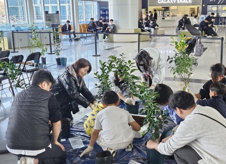 종자원, 어린이들에게 '종자 가치' 소개…'도시농부 체험학습' 성료