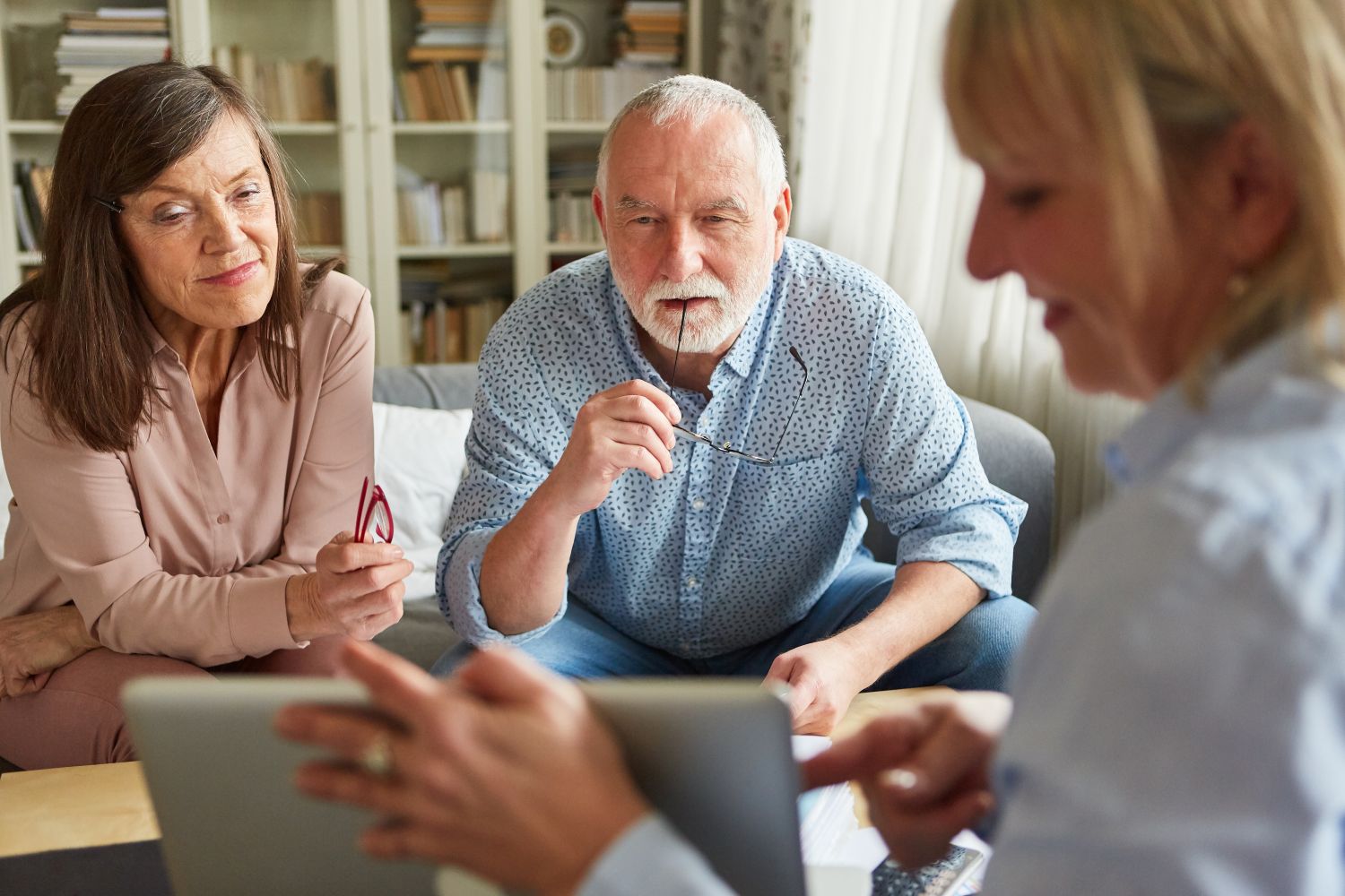 Experts urge WA residents to review Medicare plans