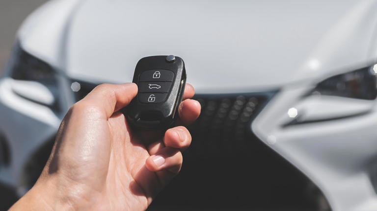 Keyless Car Theft Is On The Rise. Here's How To Stop Your Fob From ...
