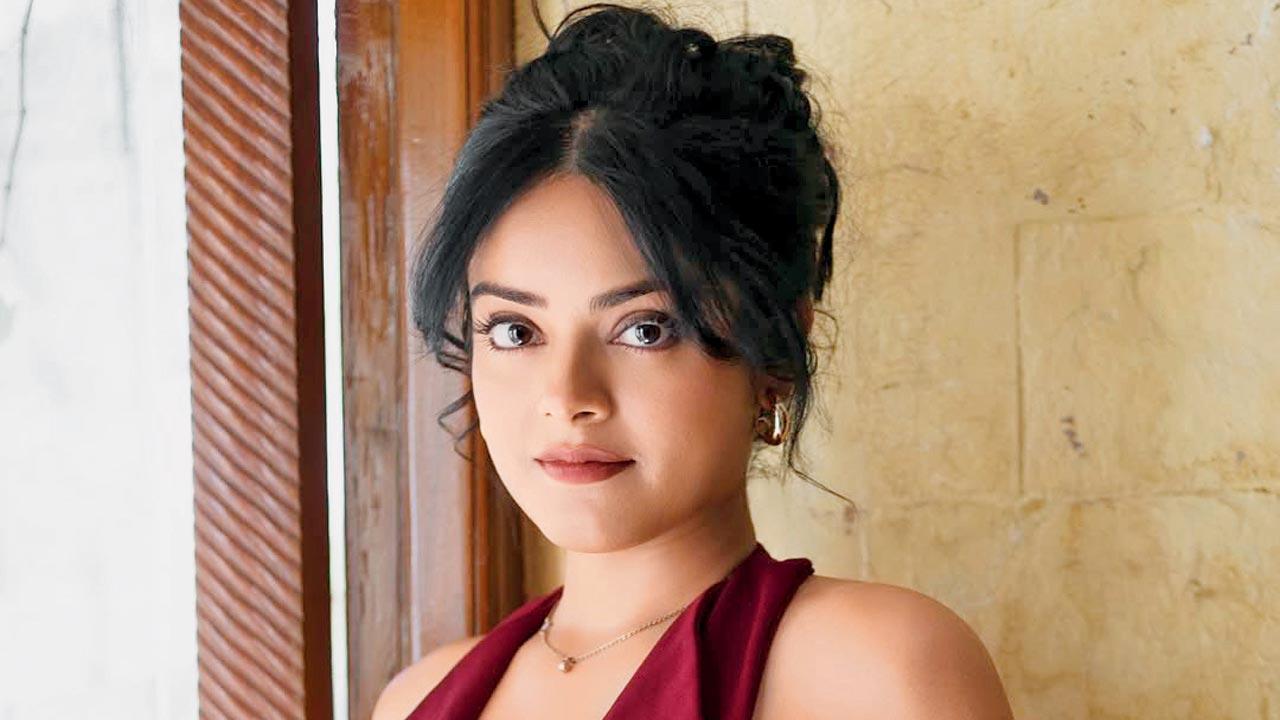 The Raja Saab actress Riddhi Kumar is all praise for co-star Prabhas ...