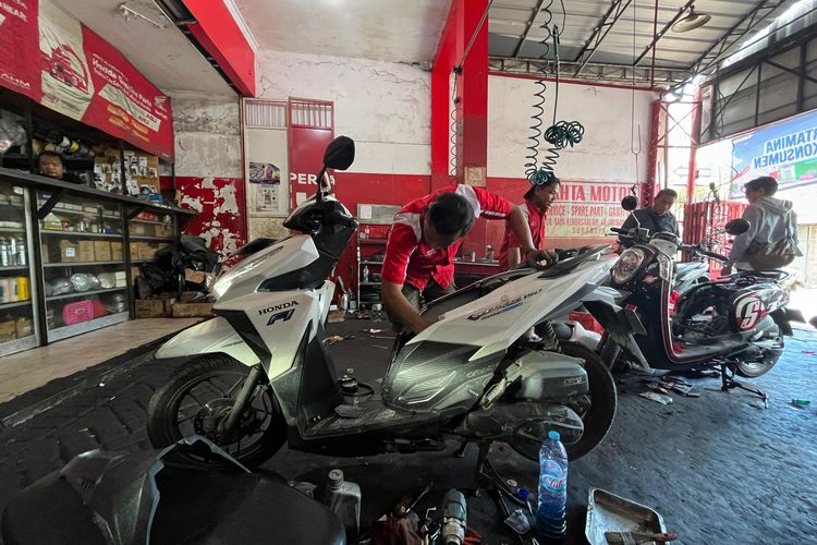 Motor matic bergetar saat gas dilepas? Bisa jadi ini 6 penyebab yang ...