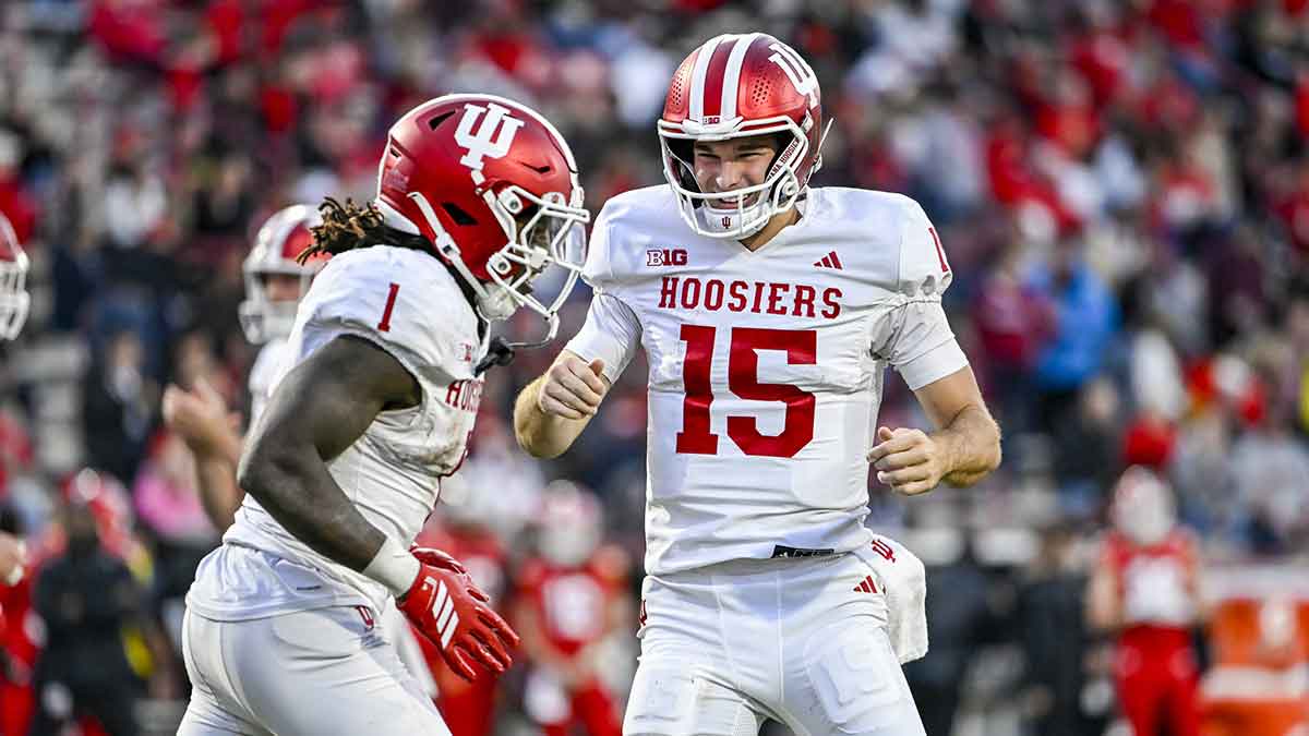 Indiana football launches unique Fernando Mendoza Heisman campaign