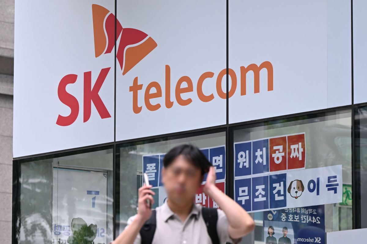 분쟁조정위 “SKT, 해킹 피해자 1명당 30만원 배상하라”