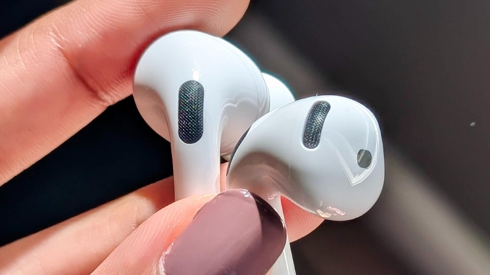 Do yourself a favor and clean your earbuds right now (before this ...
