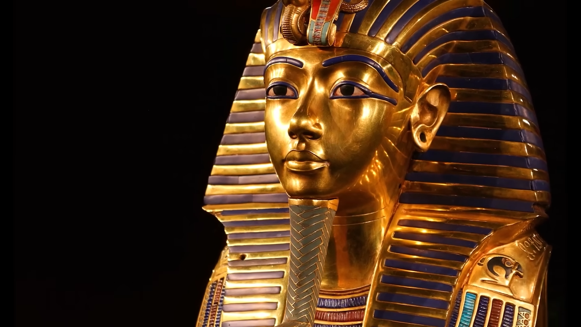 How King Tut Ended Up Buried With a Weapon From Outer Space