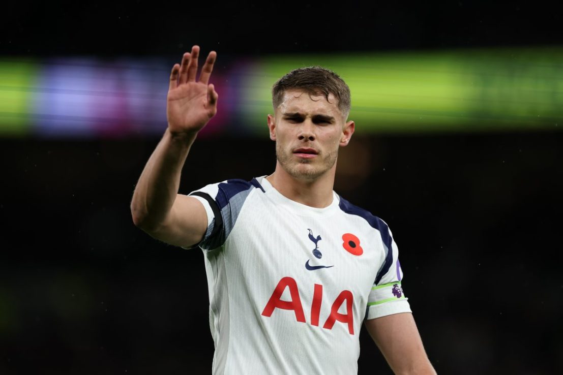 Tottenham Hotspur set for new front-of-shirt sponsor despite AIA deal