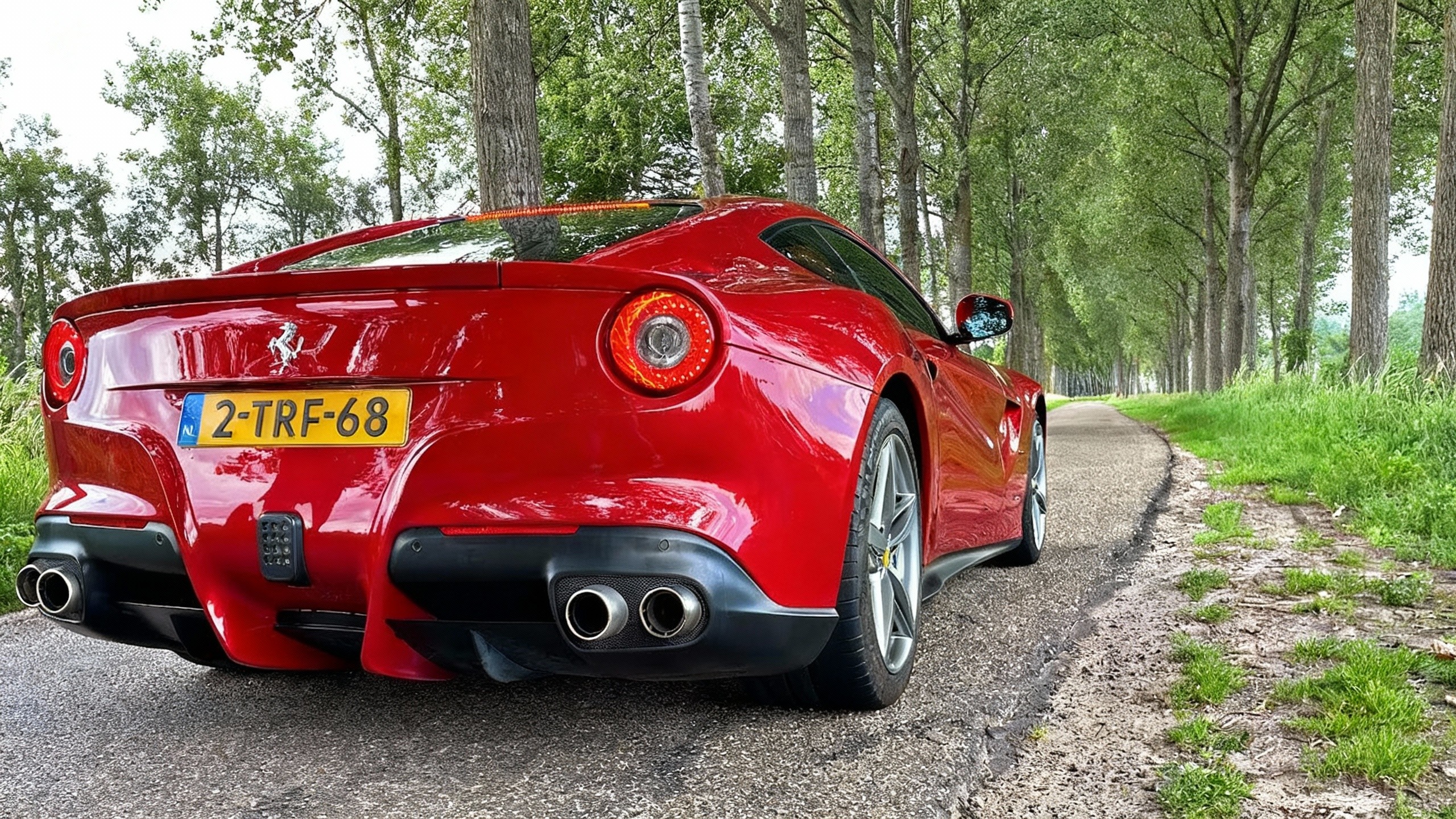 Ferrari F12 – 0–336 KM/H Autobahn POV & Sound!