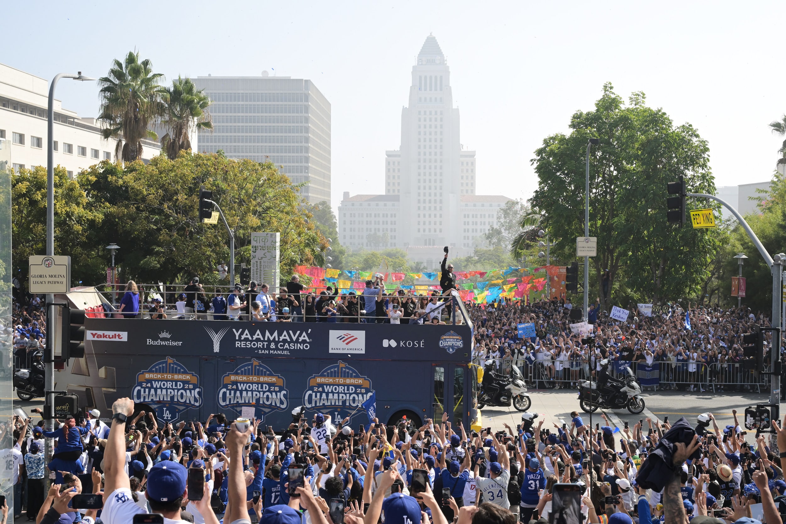 Dodgers celebrate back-to-back World Series titles with parade, rally