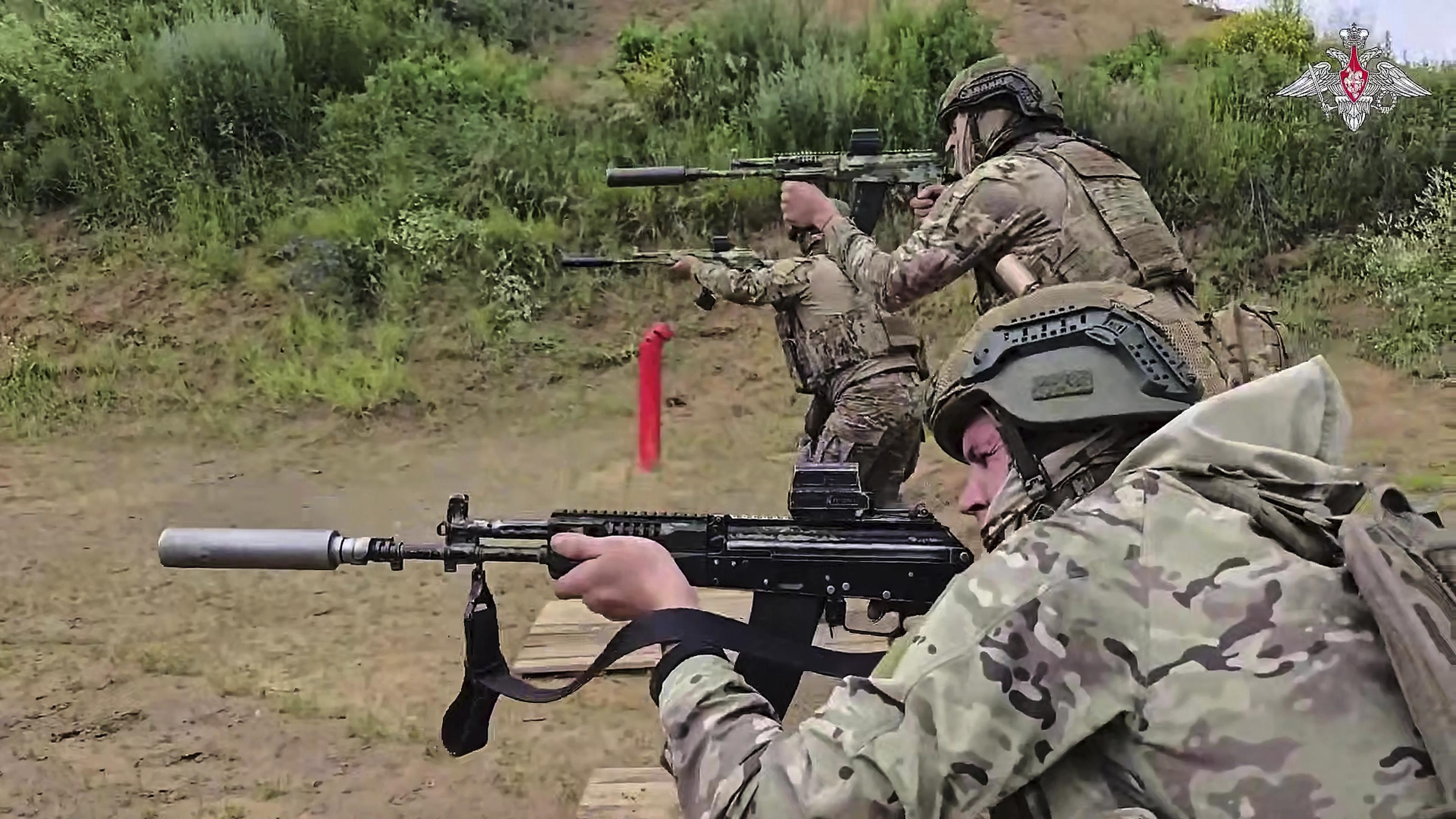 Ukraine attacks russian petrochemical plant in the Ural mountains ...