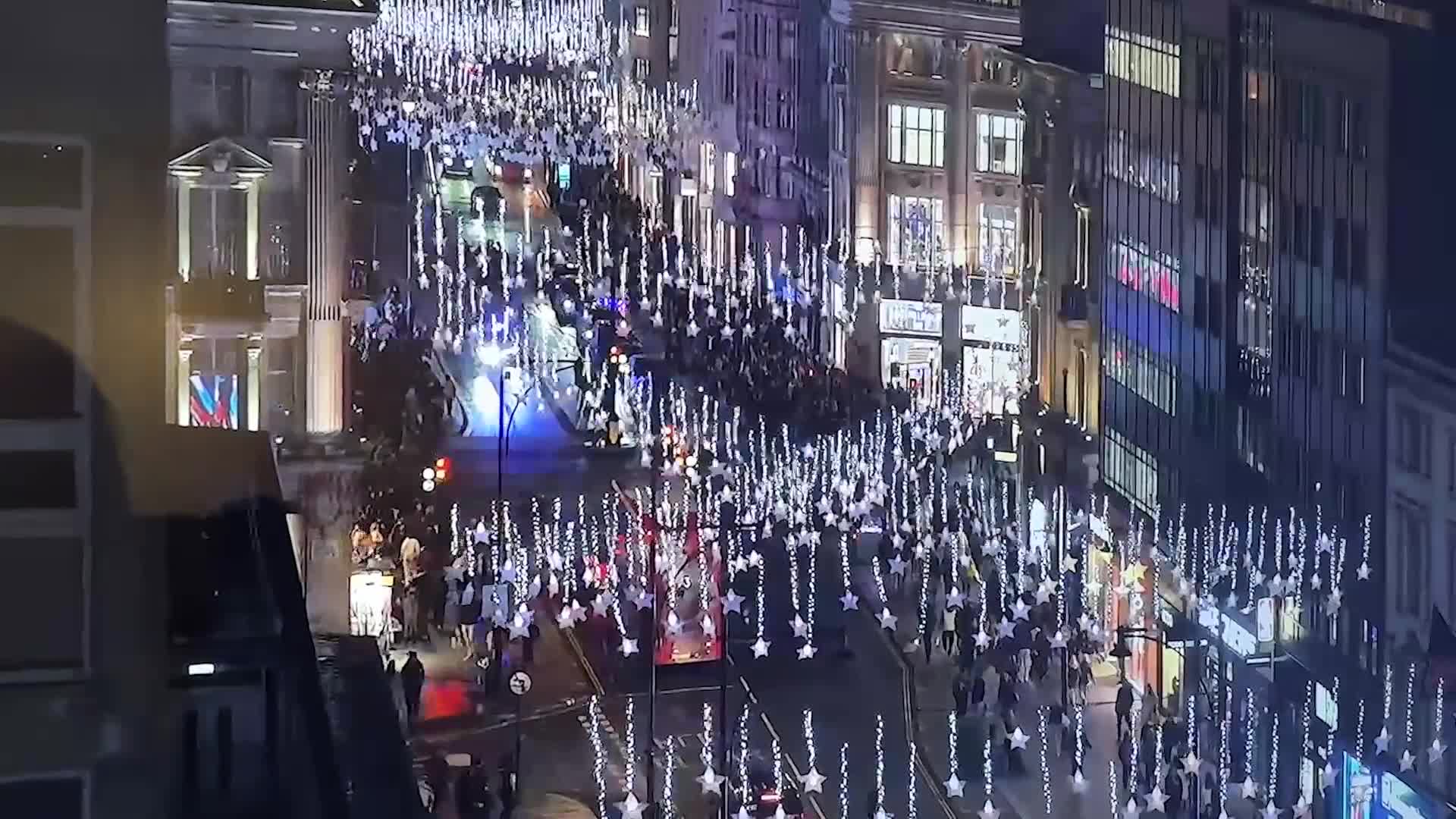 Vanessa Williams switches on Christmas lights in Oxford Street with ...