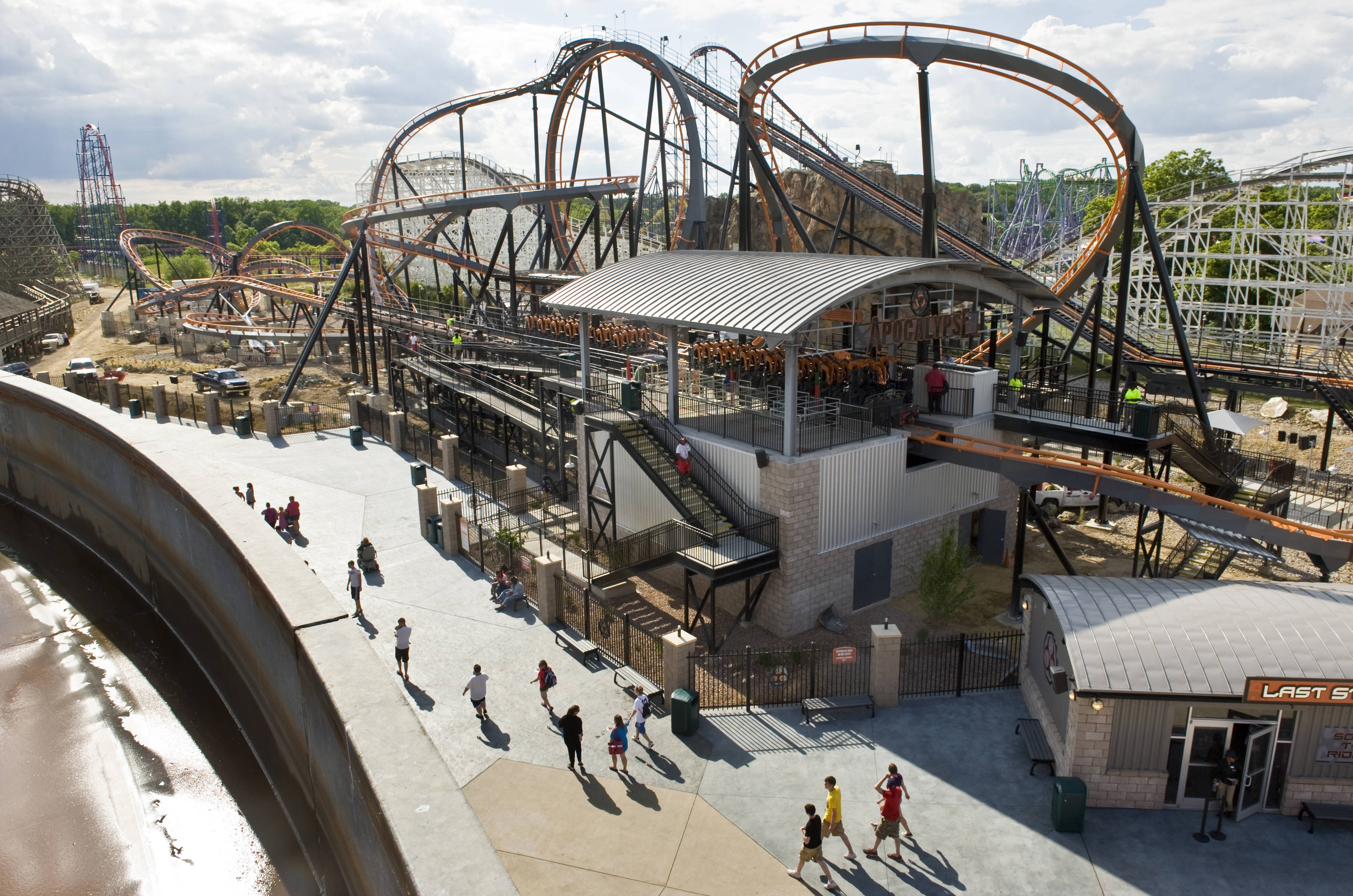 Who is Six Flags America's CEO? Details explored as park to officially ...