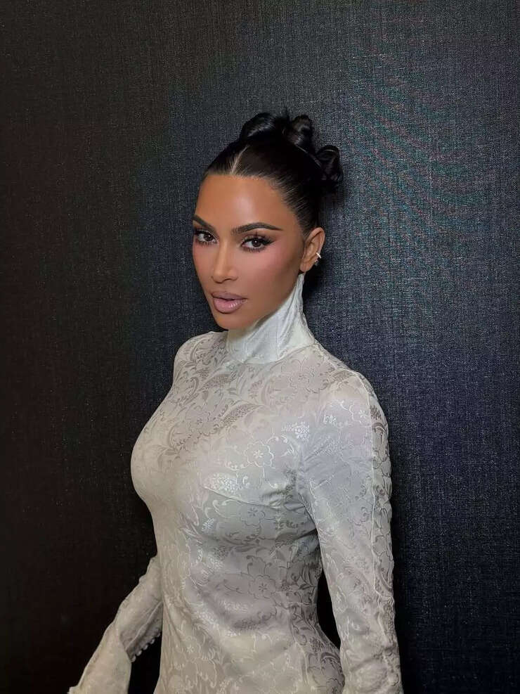 Kim Kardashian says ChatGPT made her fail law school tests — fans ask ...