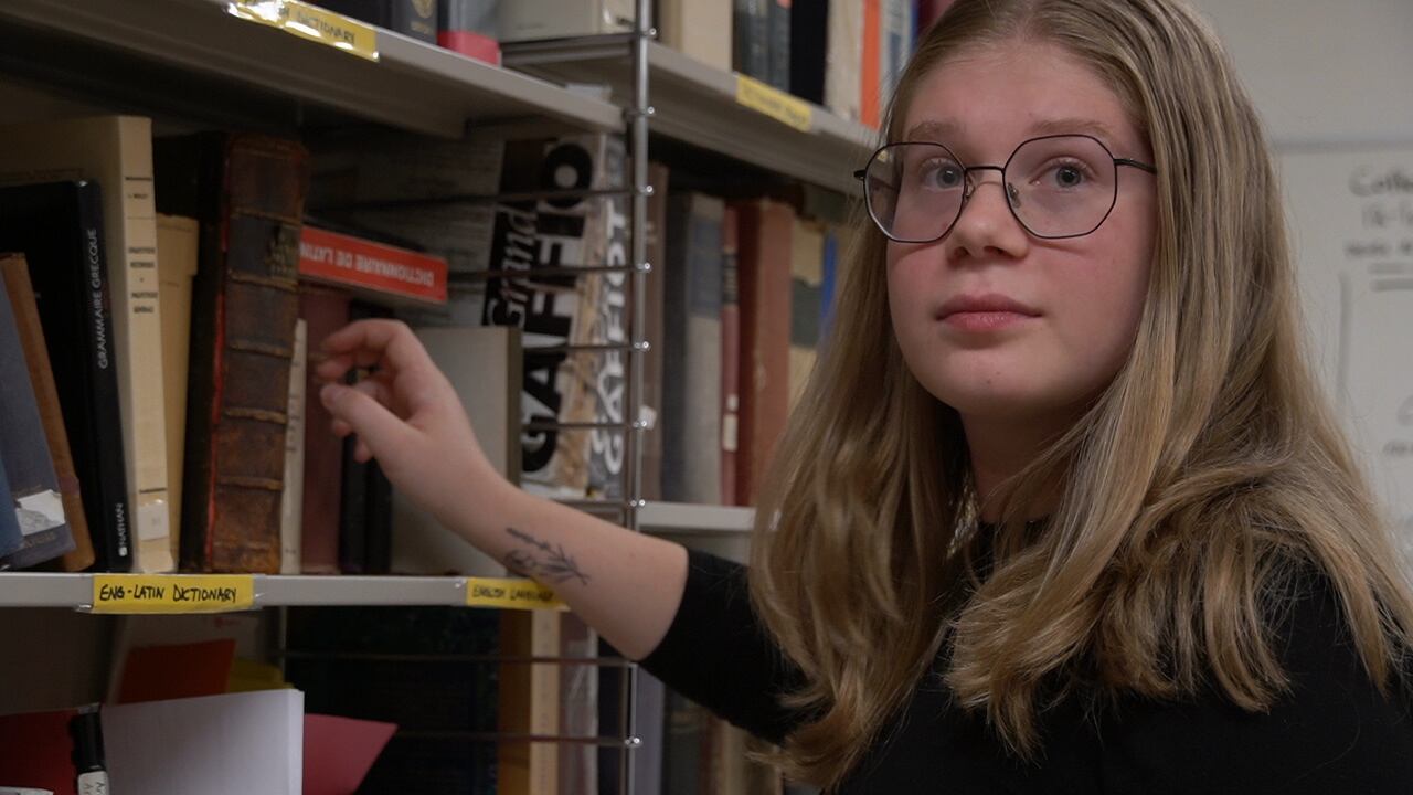 U of O suspends honours program in Greek and Roman studies