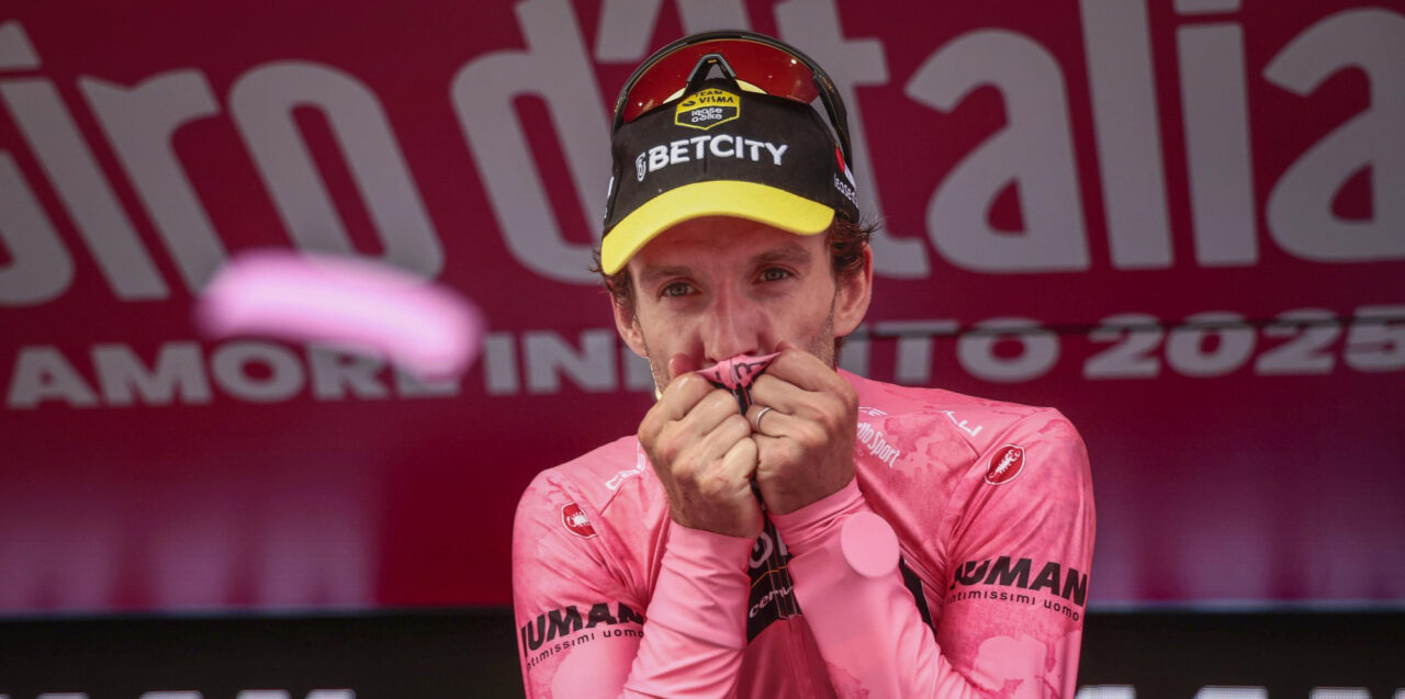 Simon Yates wil Giro-titel verdedigen, maar bij Visma | Lease a Bike is ...