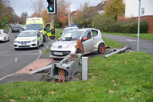 Update after traffic light crash gridlocks busy road