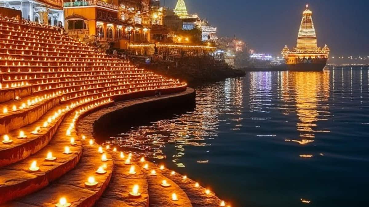WATCH: Varanasi Gears Up For Dev Deepawali 2025, Over 10 Lakh Diyas To ...