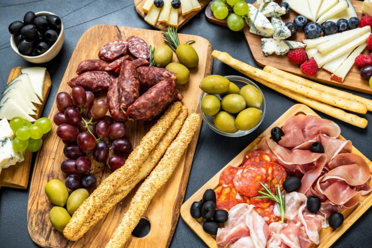 8 Things You Should Never Ask Guests to Bring, Etiquette Experts Say